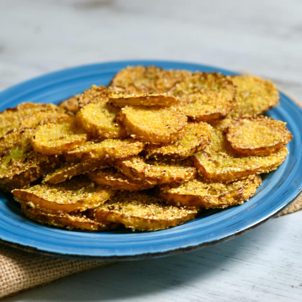 How to Make Southern Fried Yellow Squash - Grits and Gouda