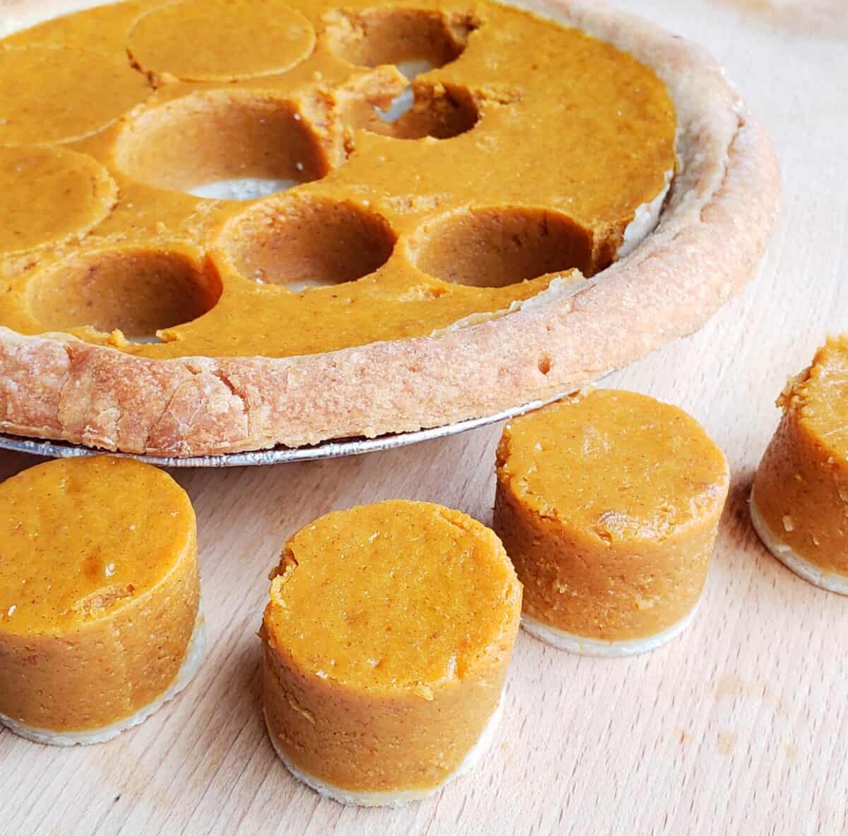 2 Ingredient Pumpkin Pie Minis - Grits and Gouda