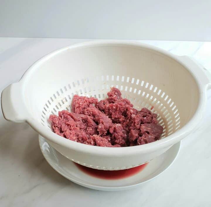 How to Make Grilled Venison (Deer Meat) Burgers - Grits and Gouda