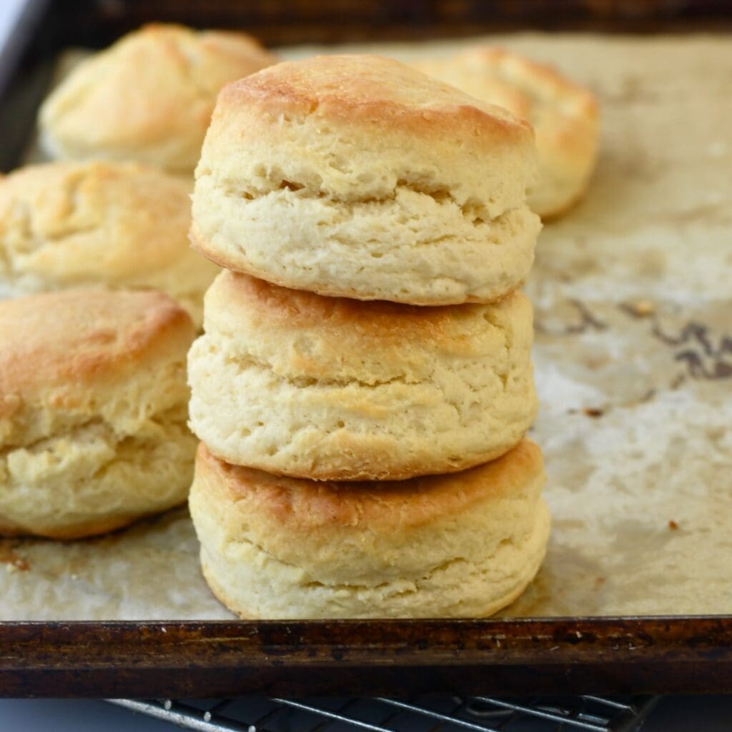 2 Ingredient Biscuits - Grits and Gouda