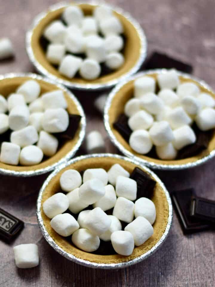 Mini S'mores Pies - Grits and Gouda
