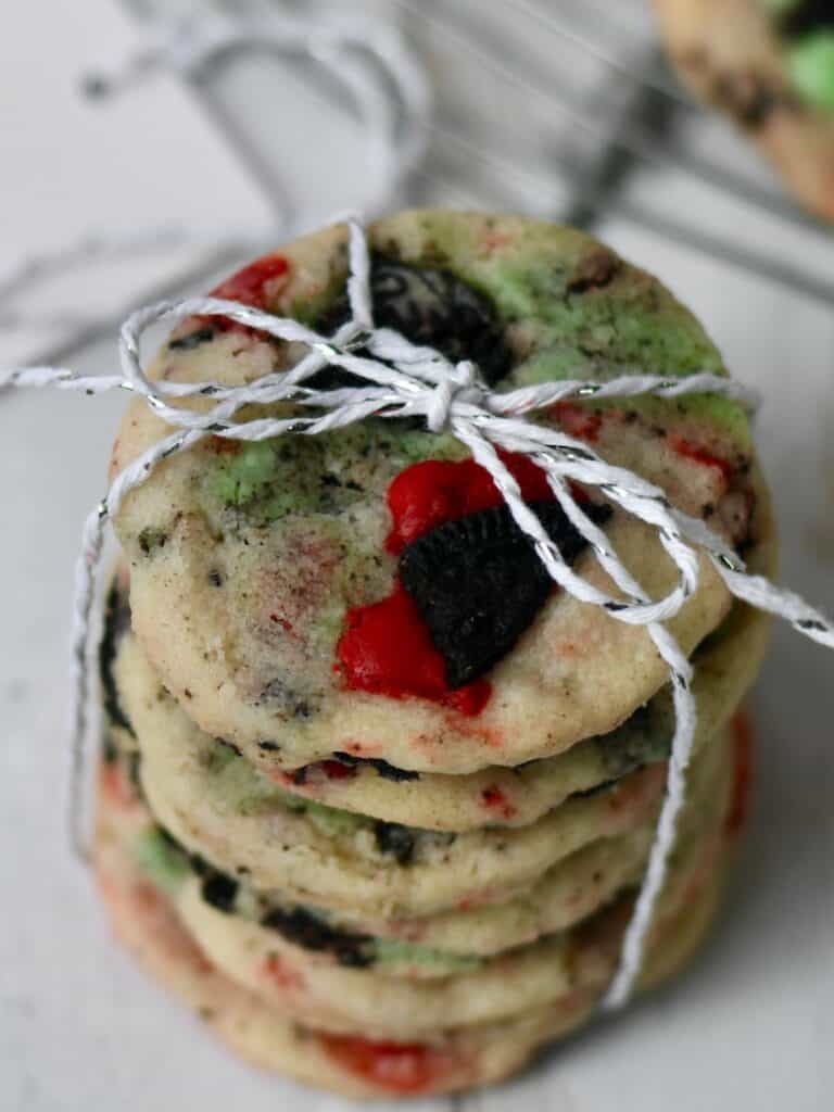 Cookies and Cream Shortbread Cookies - Grits and Gouda